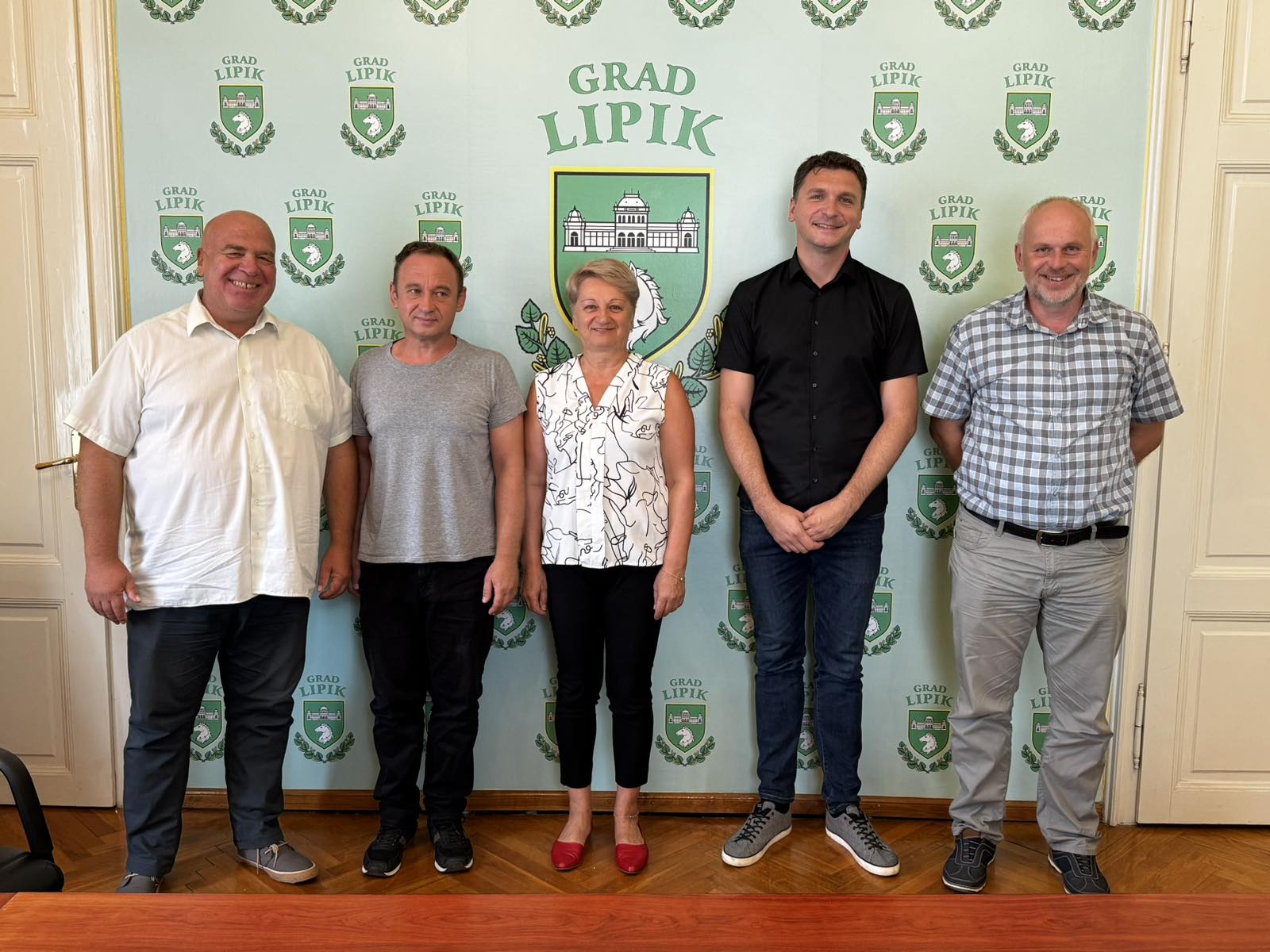 URUČENE POTPORE ZA RAZVOJ TURIZMA U LIPIKU: 6.650 eura za poboljšanje ...